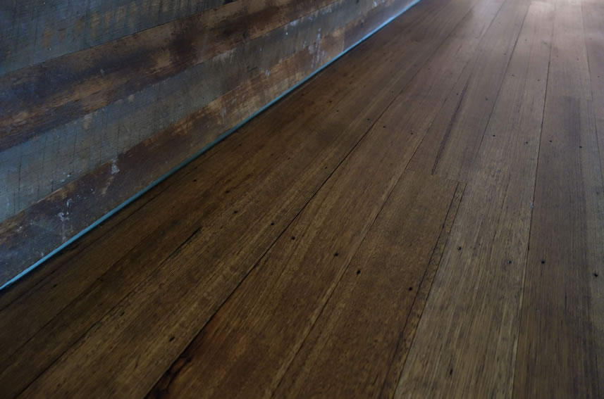Fitting Solid Wood Flooring onto Floorboards | JG Flooring